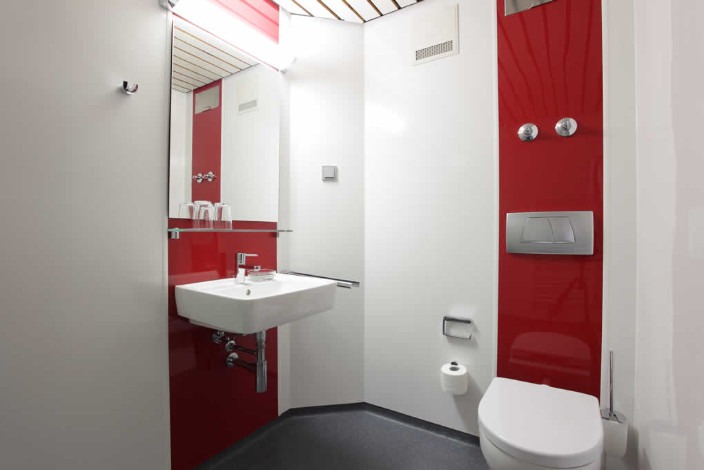 Hygienic Wall Cladding | Altro Whiterock Installers UK | Veitchi Interiors