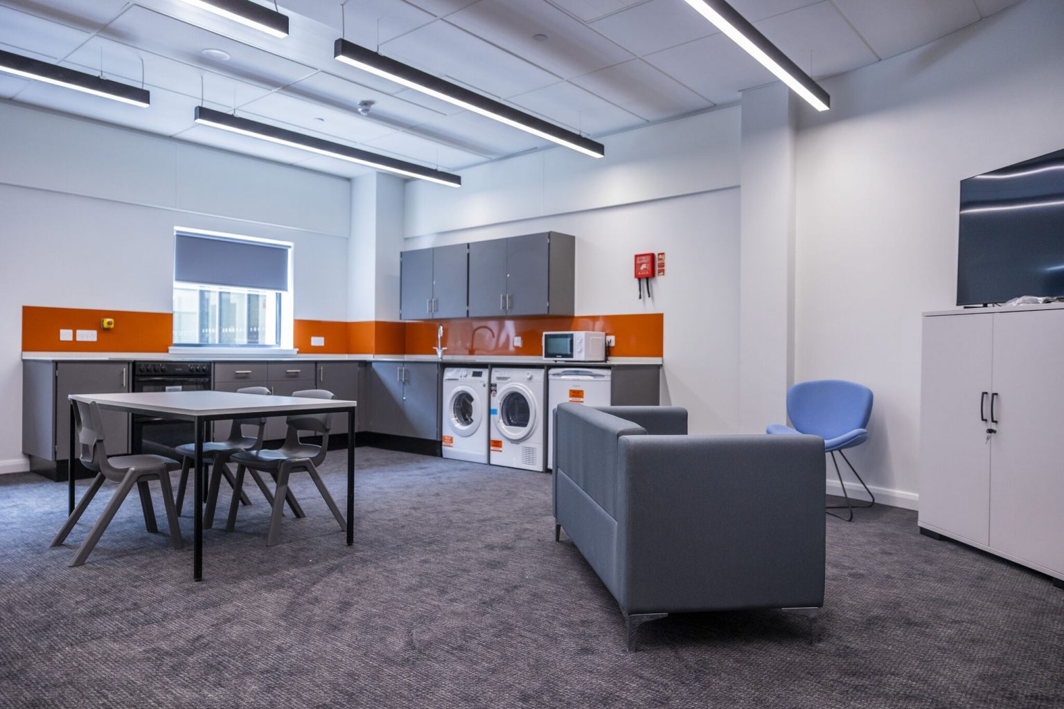 Crafting Inspiring Interiors at Woodland View ASN School | Veitchi ...